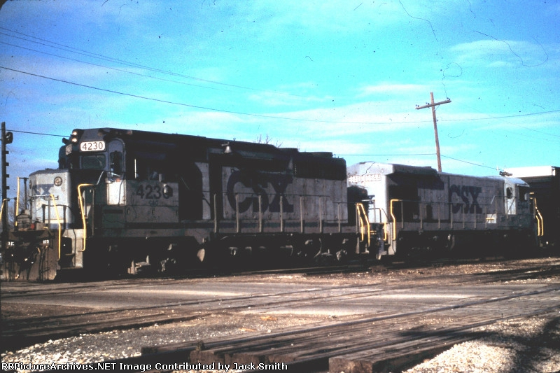 CSX 4230 with B30-7 5544